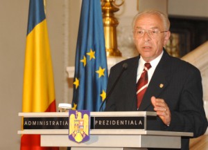 Presedintele interimar Nicolae Vacaroiu s-a intalnit cu presedintele ...