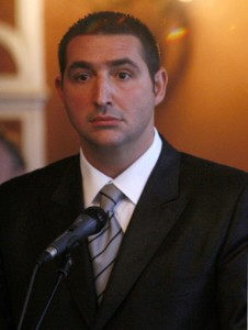 Ambasadorul american sprijina negocierile privind Kosovo | Epoch Times ...