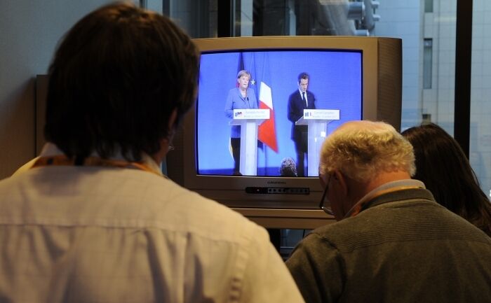 Romtelecom retrage cele 11 canale ale grupului Pro din grila TV a ...