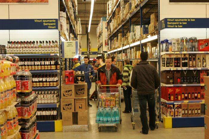 "Nu ne-au mai primit cu produse româneşti pe rafturi" - Şef al ...