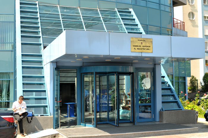 CSM a decis: Procurorul care vrea să demoleze secţia pentru ...