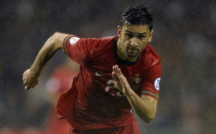 Fotbal: Helder Postiga este oficial atacantul Valenciei | Epoch Times ...