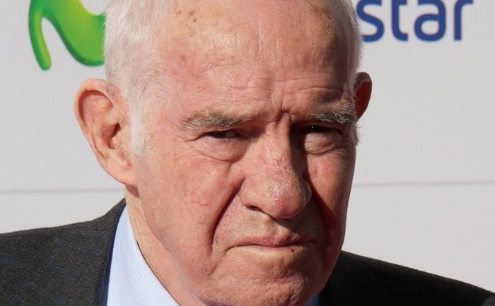 Fotbal: Luis Aragones a anunţat că nu mai antrenează, iar apoi a ...