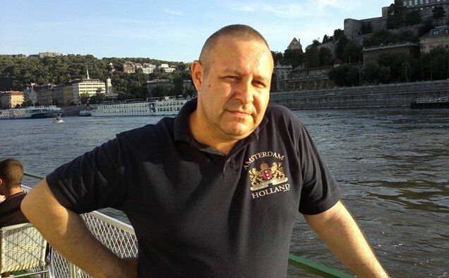 Fenechiu îşi retrage proiectul de lege care permitea SRI şi STS să asigure securitatea ...