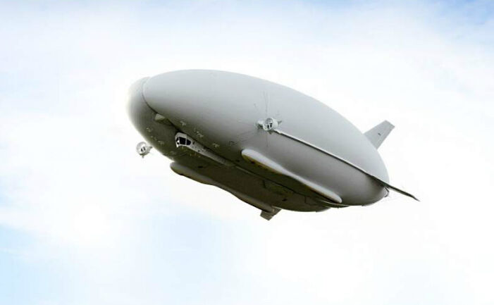 Vă interesează un zbor cu zeppelinul Airlander 10? (video)