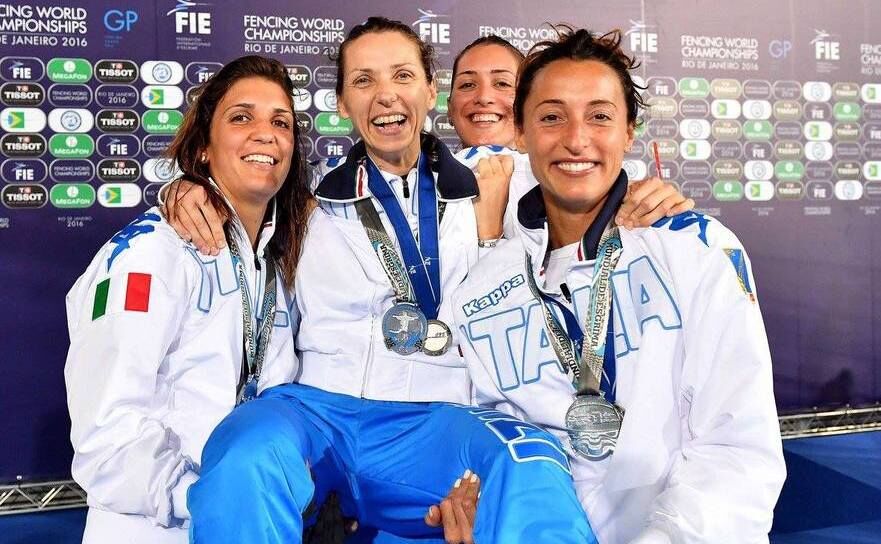 Echipa feminină de floretă a Rusiei a devenit campioană mondială