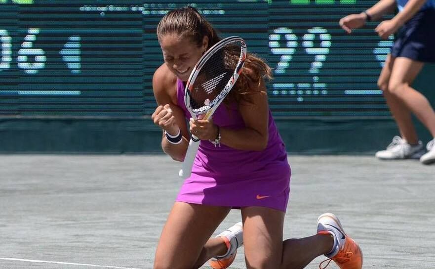 Cea mai bună jucătoare de tenis a Rusiei îi sfătuieşte pe tinerii ...