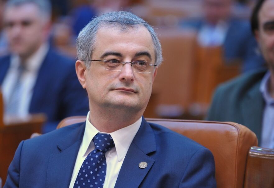 Şeful deputaţilor PNL iese acuzaţii: PSD insistă pentru a deraia ...