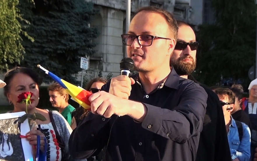 Cumpănaşu prezintă un sondaj făcut de "consultanţi israelieni": Îşi vor ...