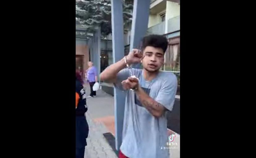 Cunoscut trapper român acuză că a fost lovit de poliţiştii clujeni ...