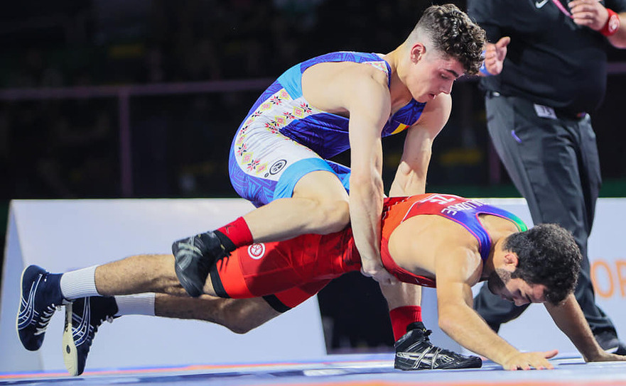 Denis Florin Mihai a obţinut medalia de argint la Mondialele Under-20 ...