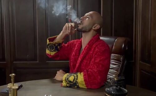 Andrew Tate, dat în judecată de patru femei britanice pentru viol şi ...