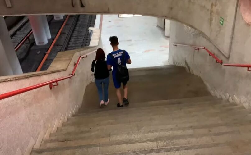 Câţi tineri cu vârste între 18 şi 34 de ani consideră că României i-ar ...