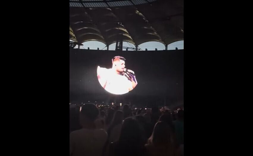 "AUR la europarlamentare, Haur la Coldplay" - Manelistul Babasha ...