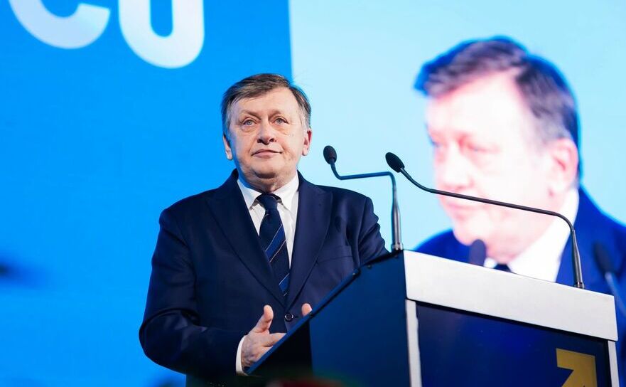 Lider PNL: „Am încheiat contract la notar cu PSD şi am donat banii mei ...