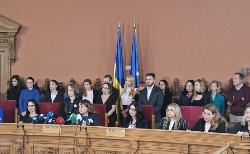 CAB a amânat pronunţarea în dosarul privind numirea judecătorului CCR ...